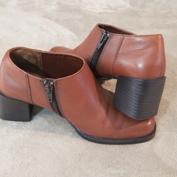 Laura Scott | Shoes | Laura Scott Size 6m Brown Leather Half Boot ...